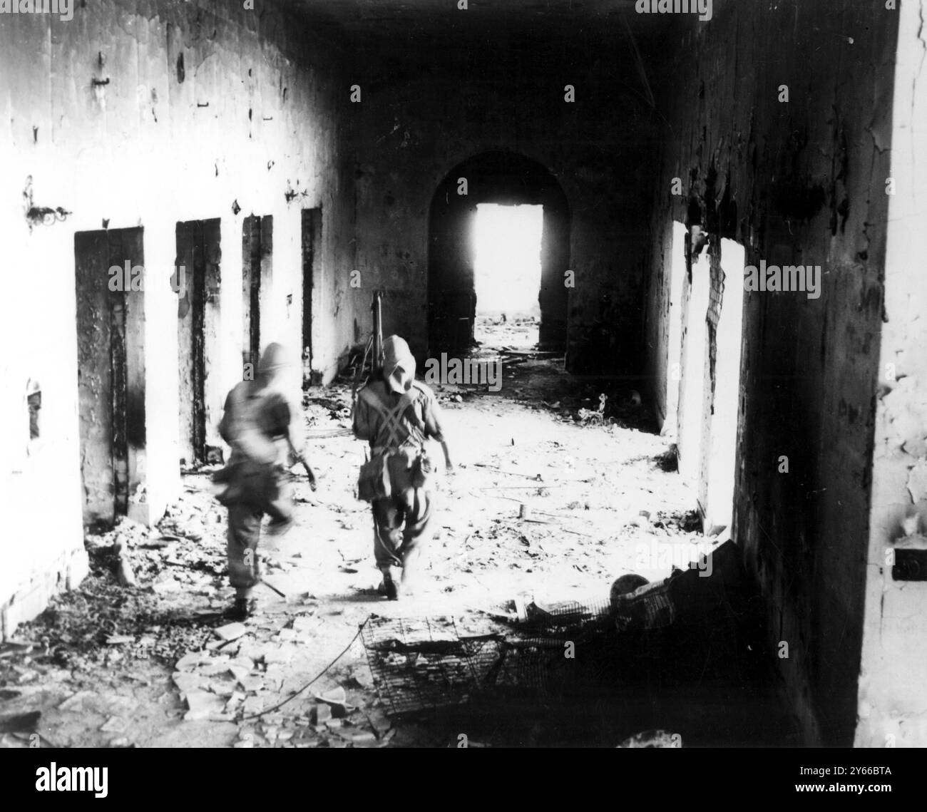 Blood bath hi-res stock photography and images - Alamy