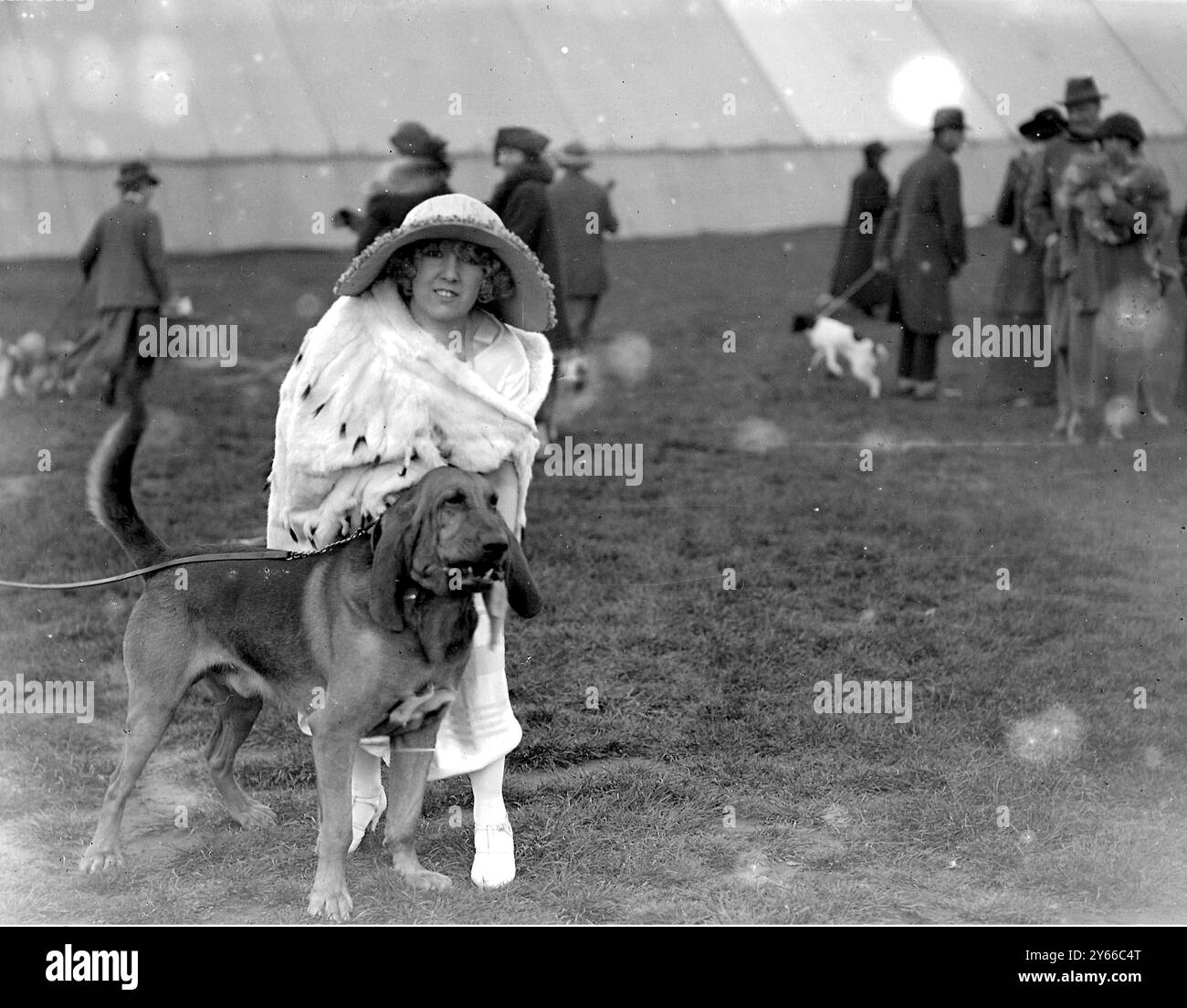 Dog Show at Old Deer Park, Richmond. Countess Hilda Rosendahl and her ...