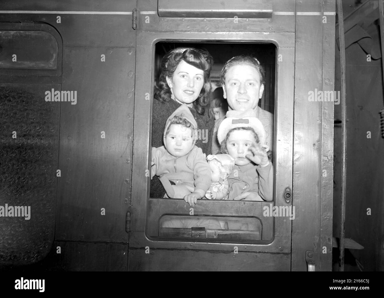 Mr and Mrs William Marrion of Wood Green with their children Yvonne and ...