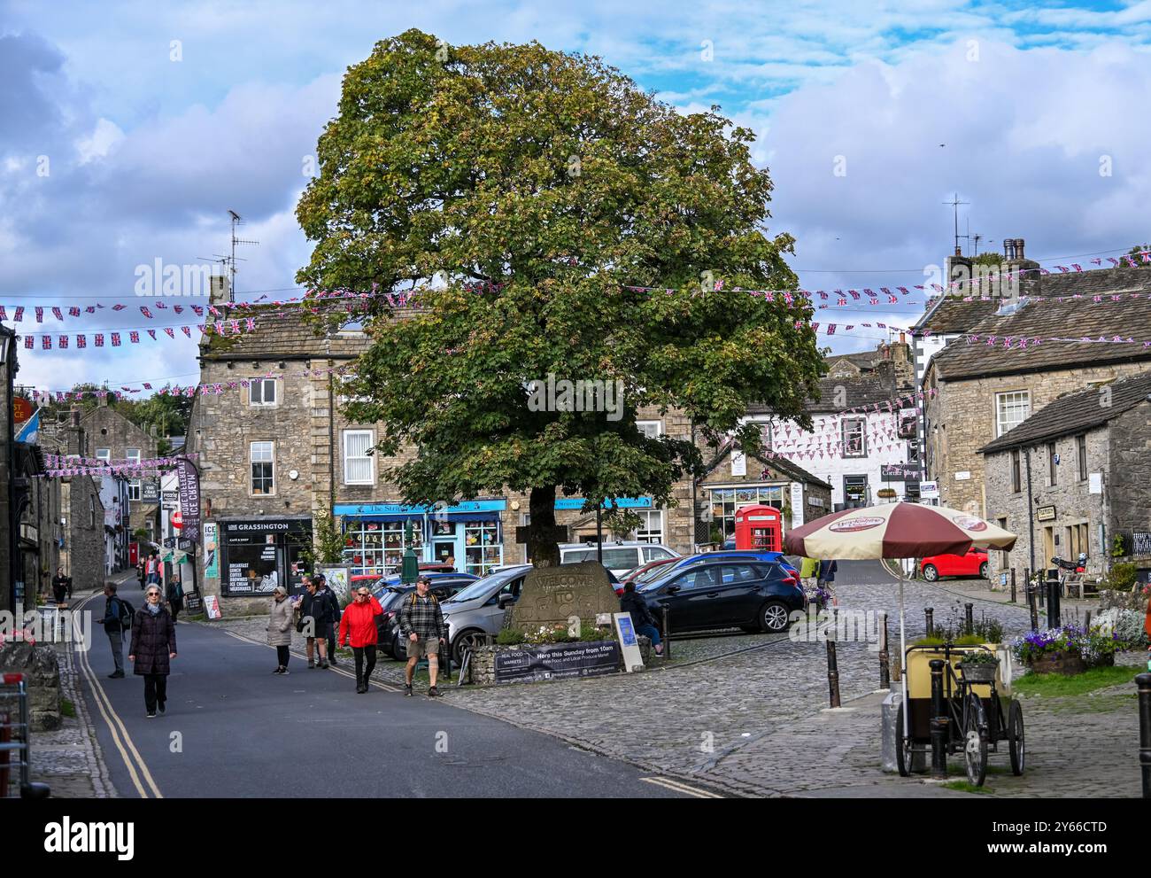 Grassington North Yorkshire charming village that offers visitors a true taste of rural England ...