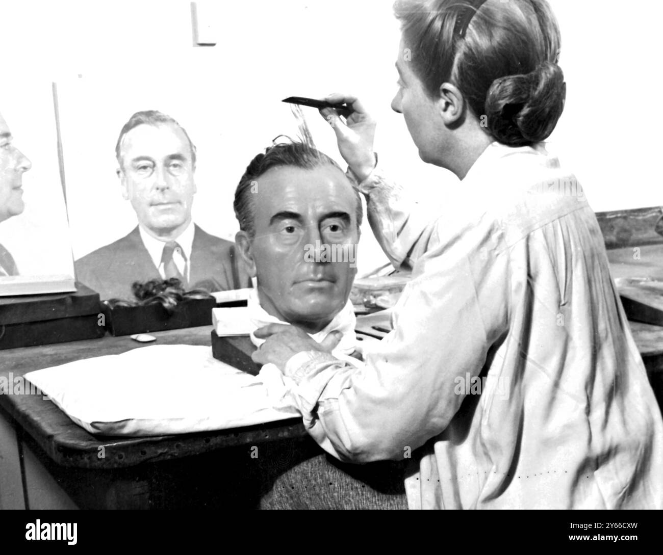 Waxwork of Admiral of the Fleet Earl Mountbatten of Burma gets a ...
