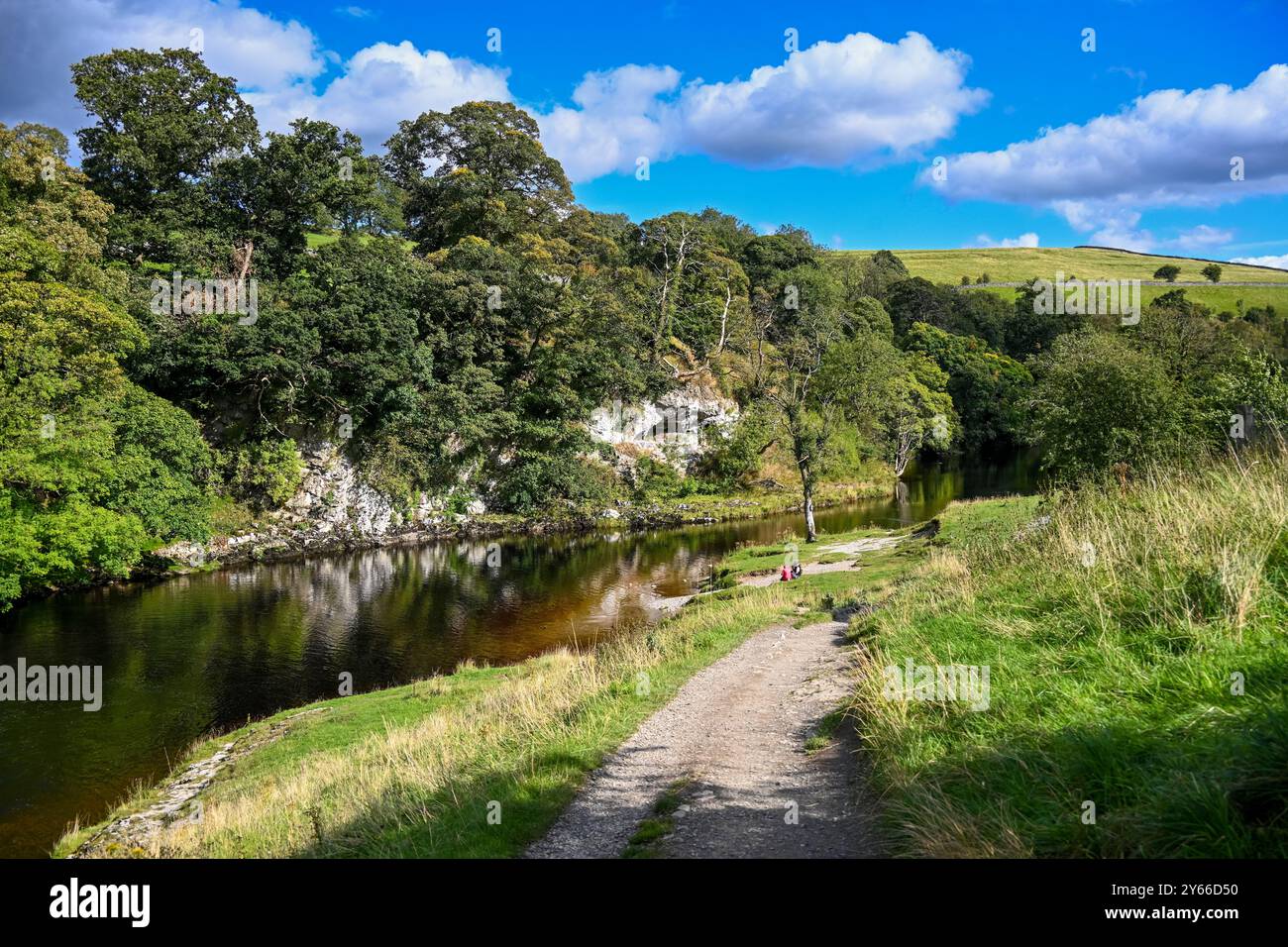 River Wharfe Burnsall one of the most beautiful villages in Wharfedale ...