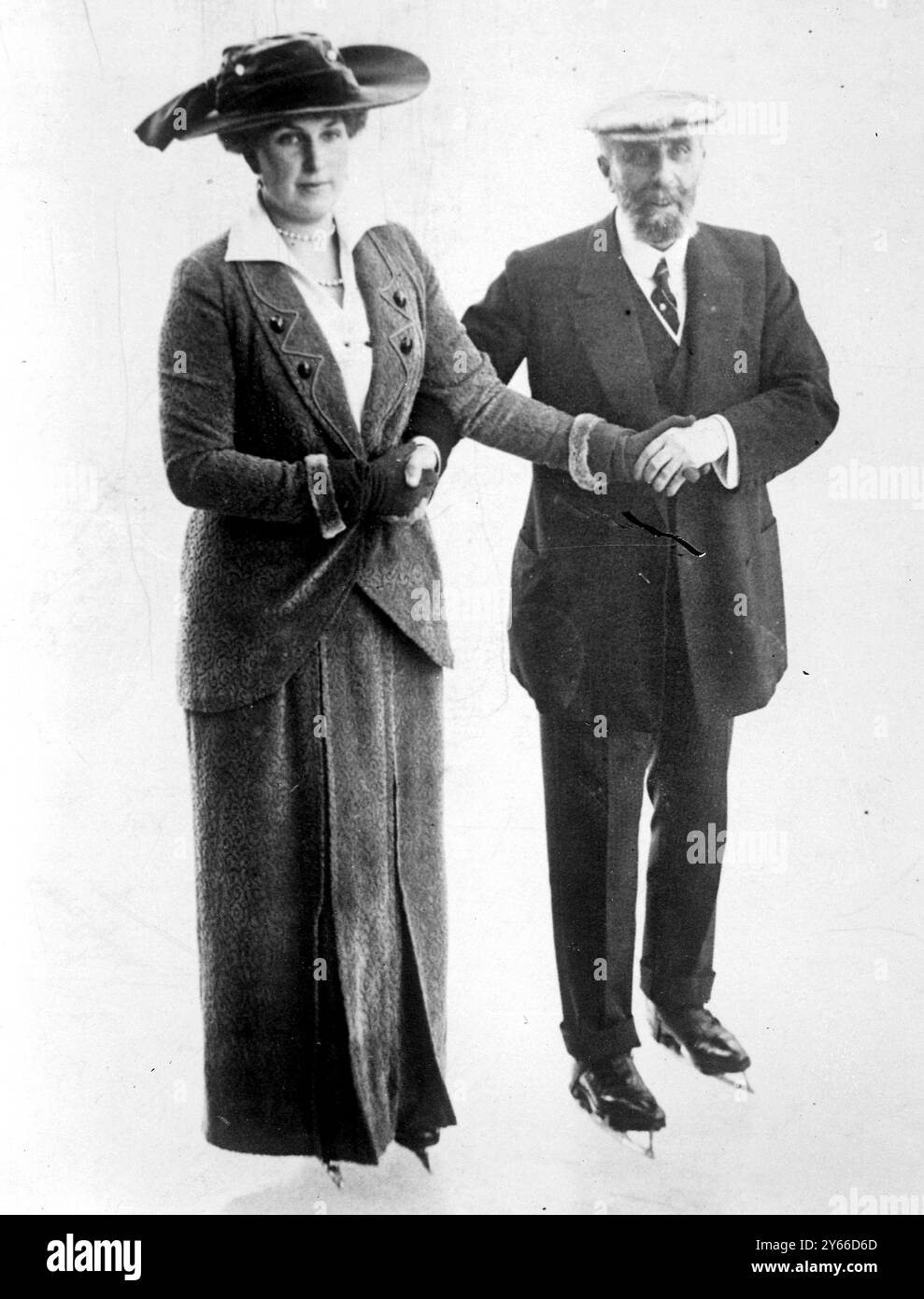 Skating queen Black and White Stock Photos & Images - Alamy