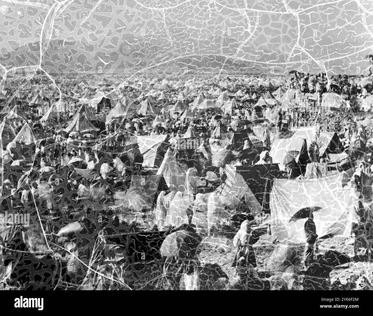 The City Of Tents as mecca is called during the pilgrimage season. All ...