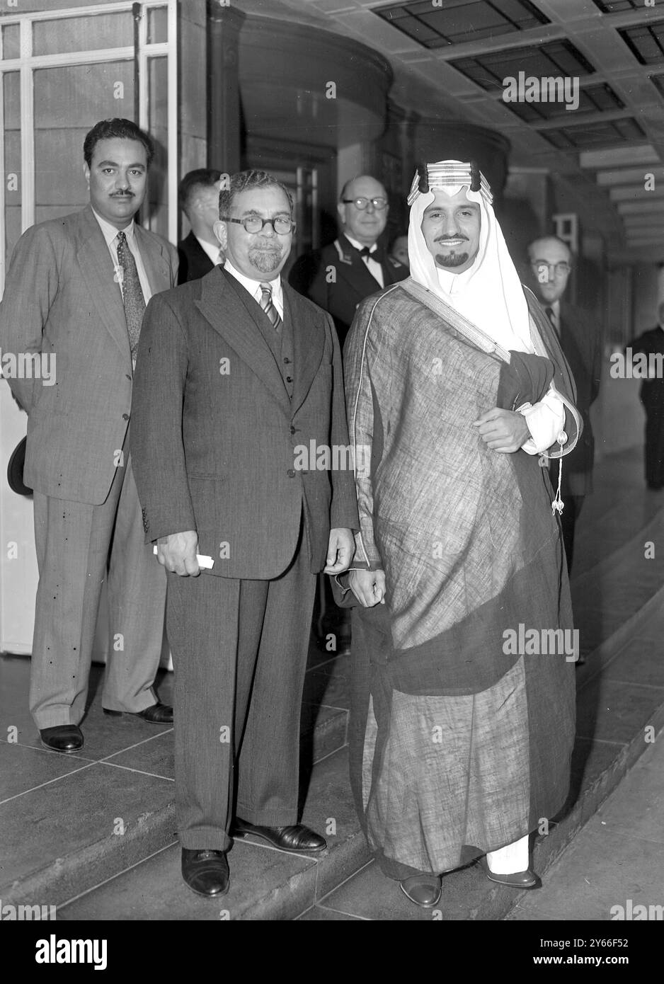 The Saudi Arabian Ambassador in London Sheikh Hafiz Wahba and Emir ...
