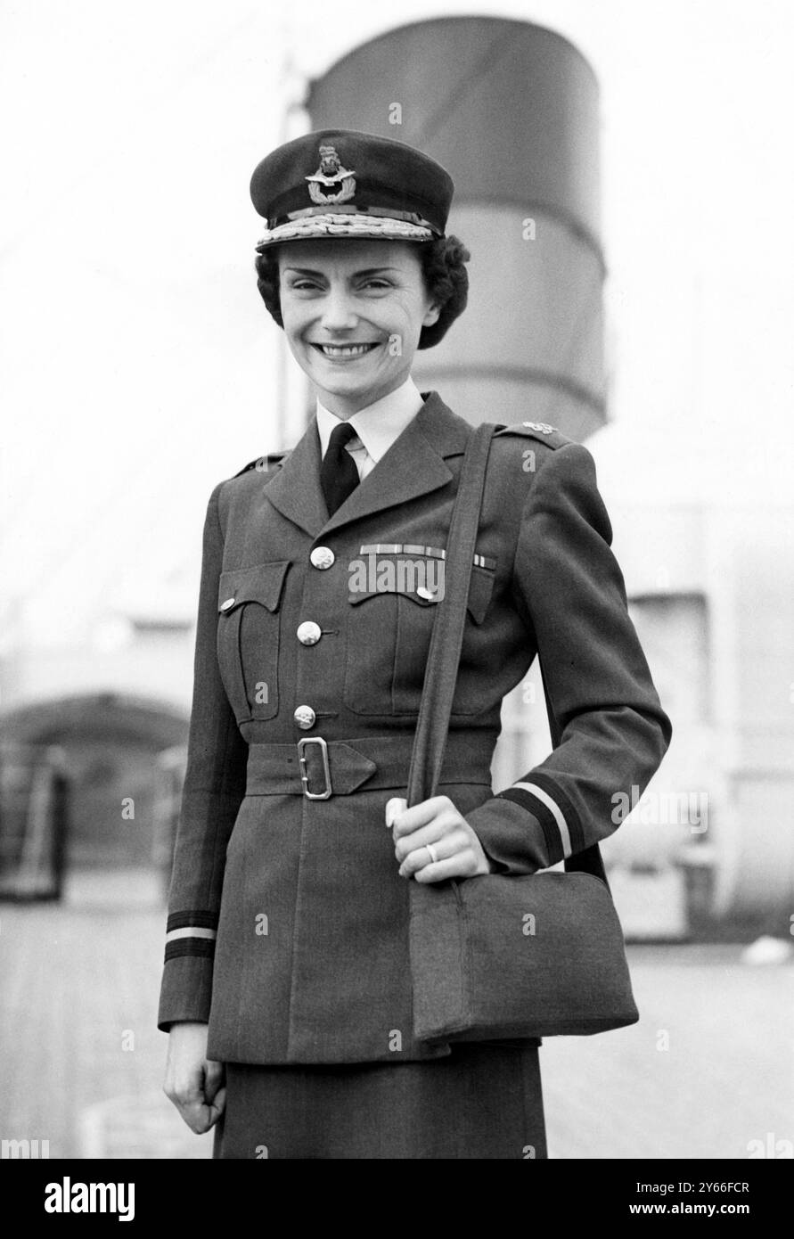 Felicity hanbury hi-res stock photography and images - Alamy