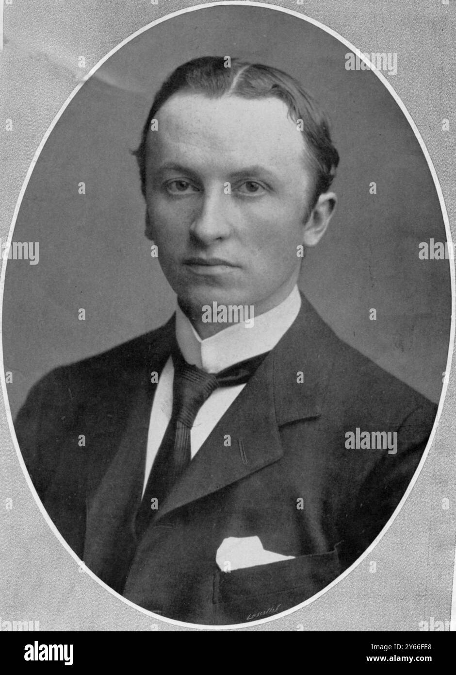 Lord curzon viceroy Black and White Stock Photos & Images - Alamy