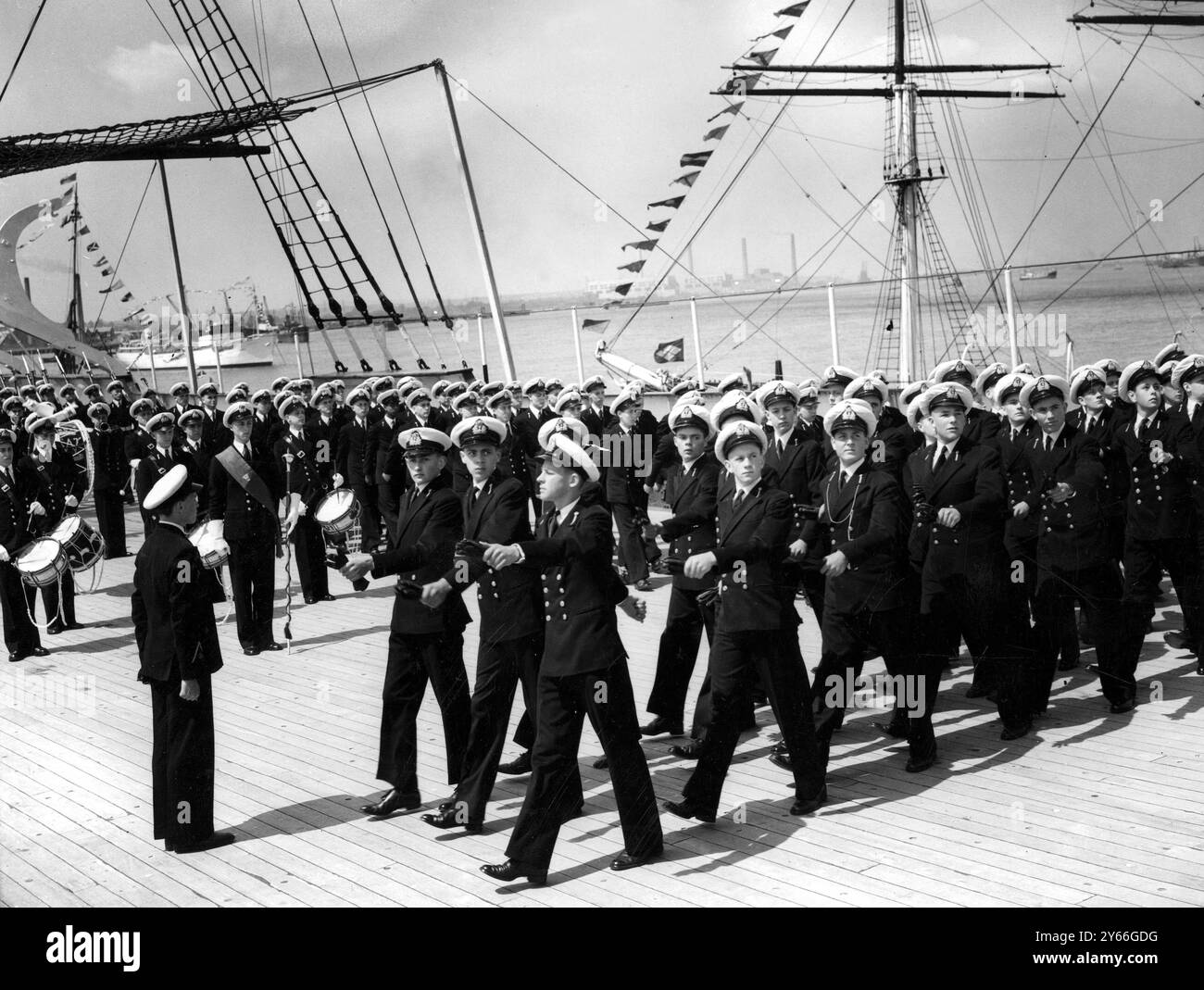 Navy Cadets - HMS Worcester Stock Photo - Alamy
