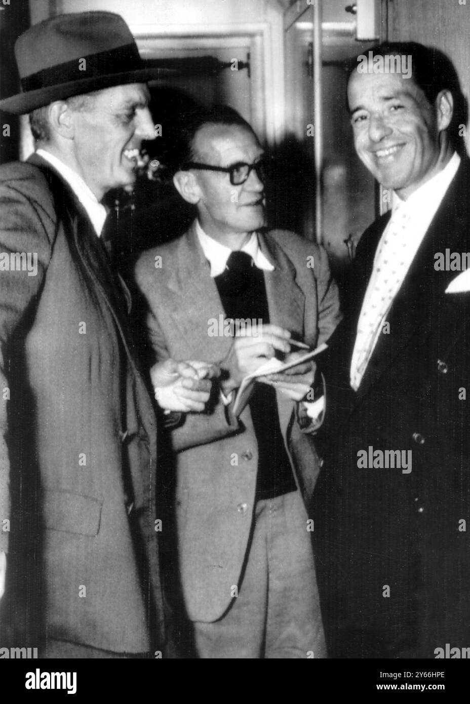 Bill Hill arrives in Australia but is refused permission to land ...