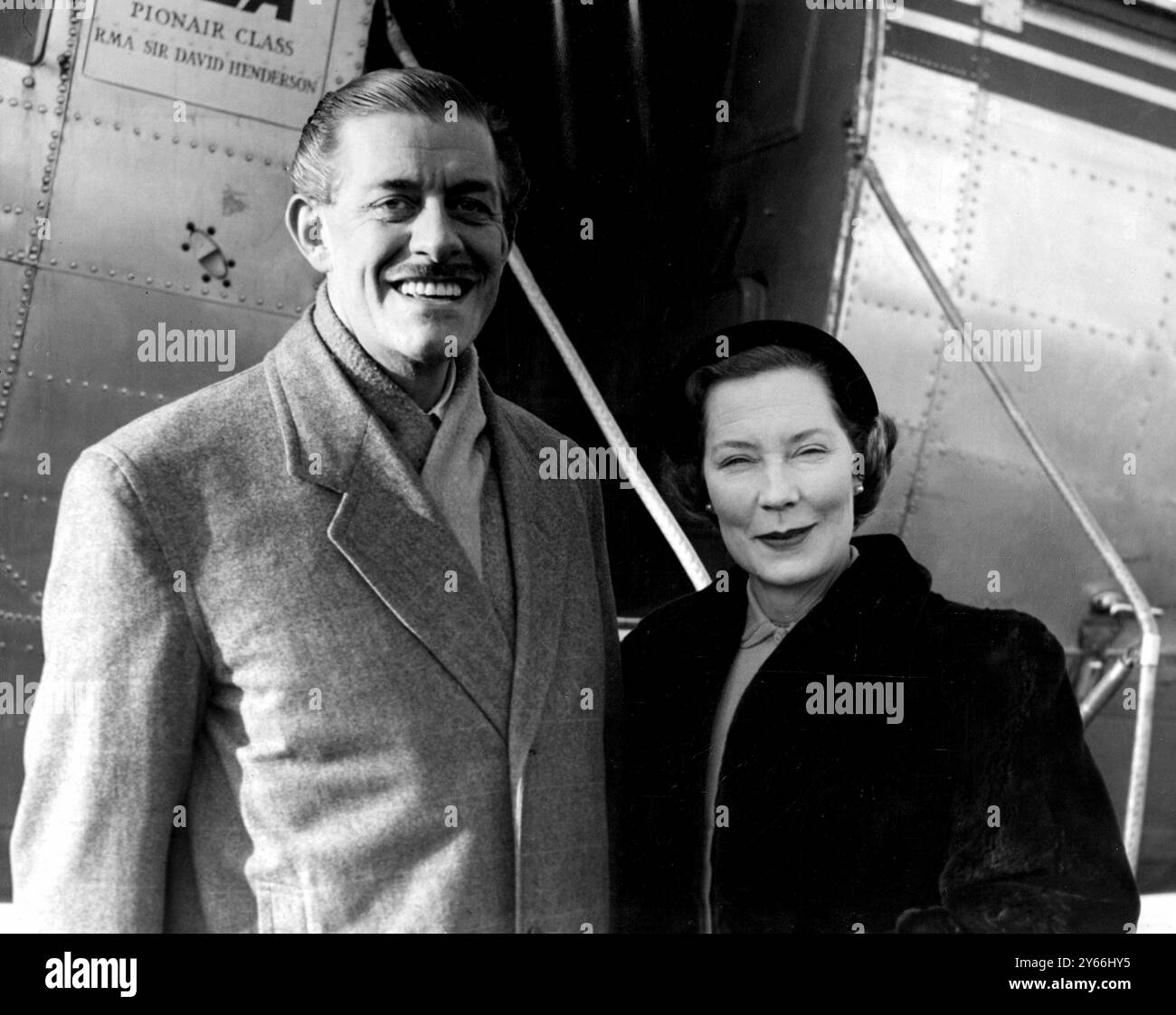 Leslie mitchell hi-res stock photography and images - Alamy