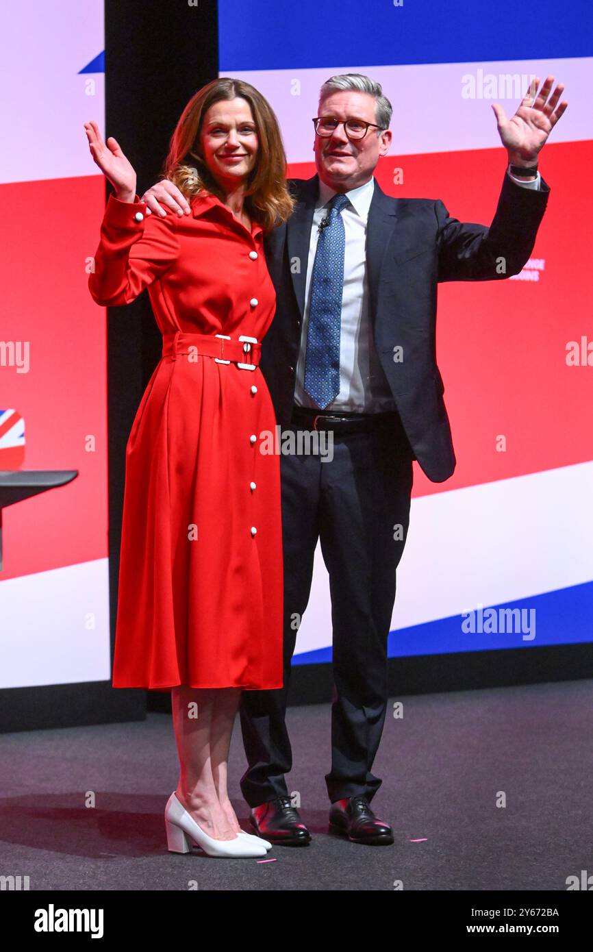 Keir starmer and his wife victoria hi-res stock photography and images ...