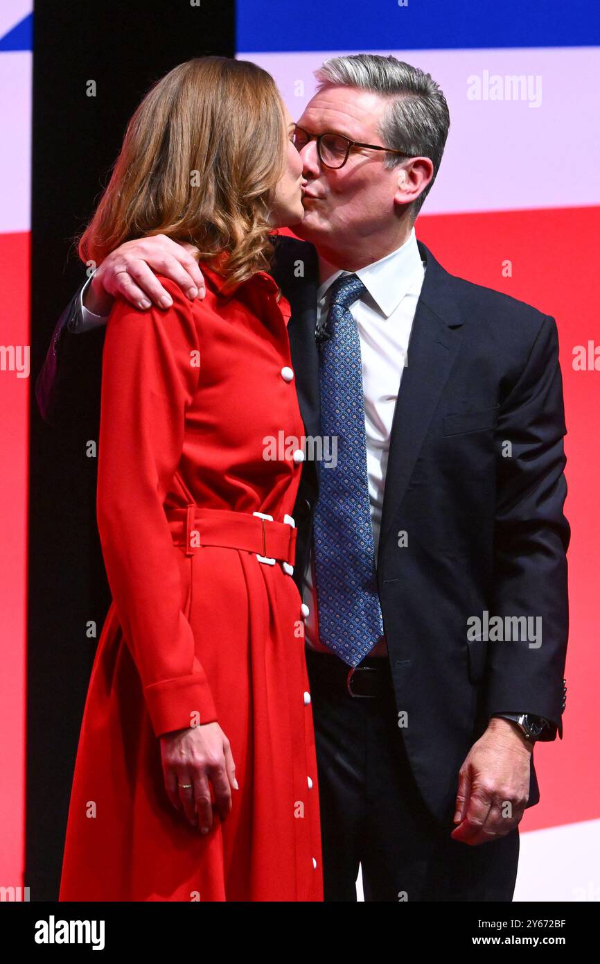 Keir starmer and his wife victoria hi-res stock photography and images ...