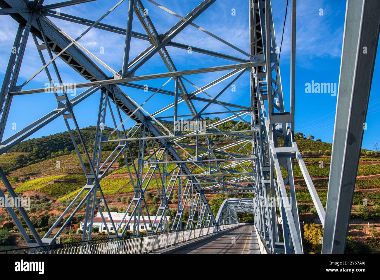 19th century arched bridge hi-res stock photography and images - Alamy