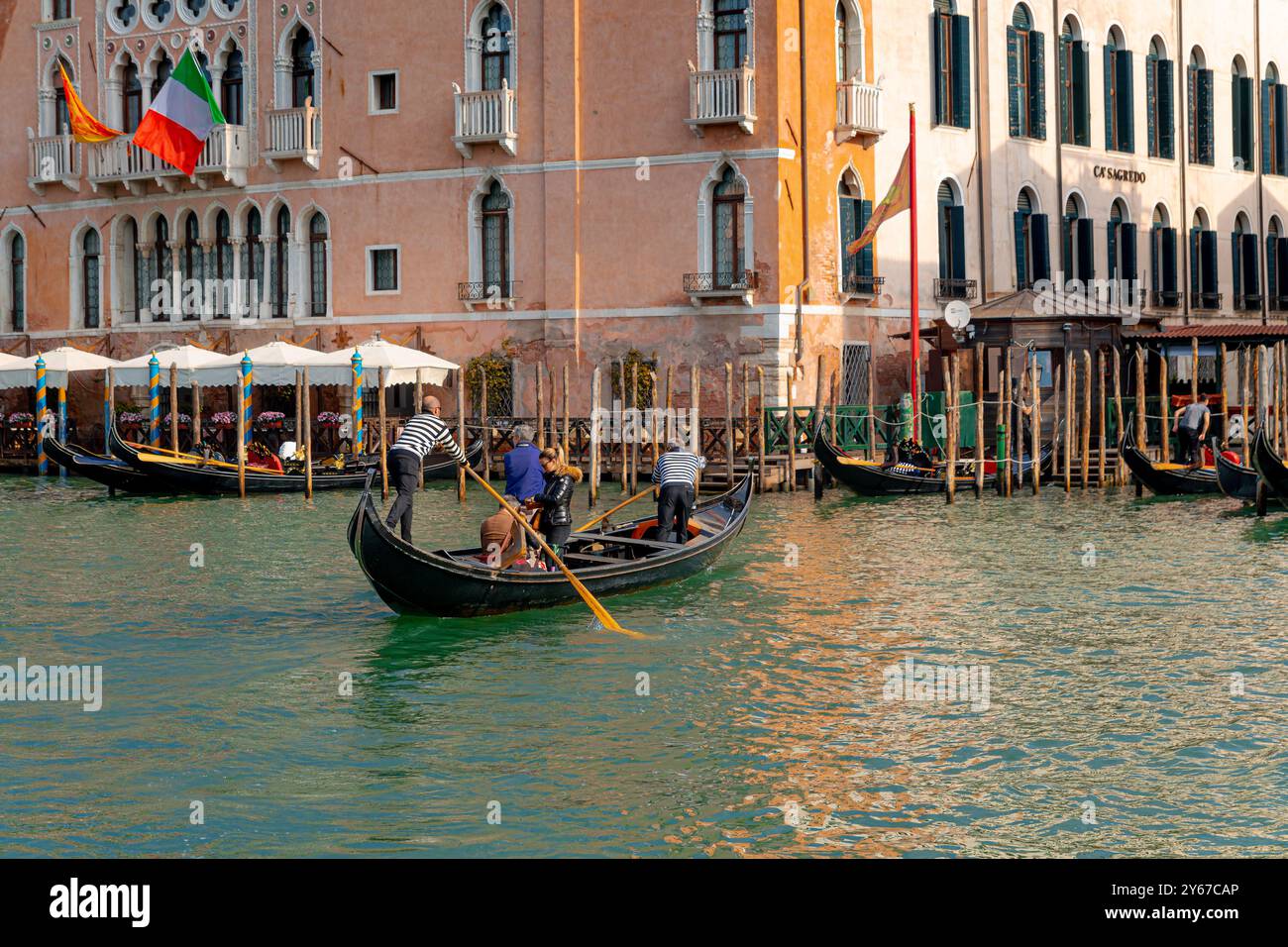 Traghetti service hi-res stock photography and images - Alamy