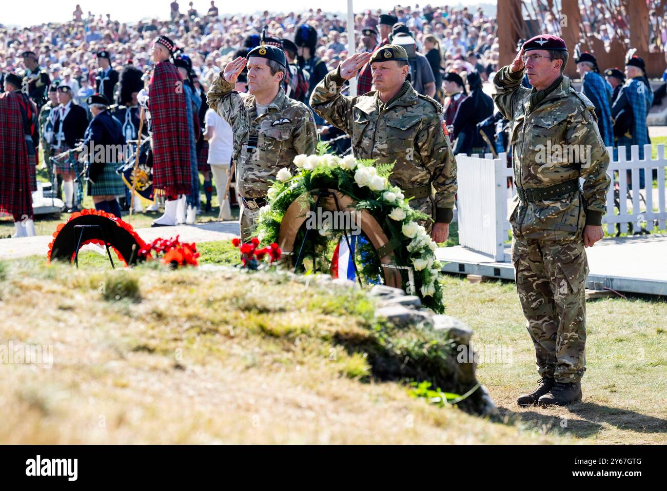 Gen sir roly walker hi-res stock photography and images - Alamy