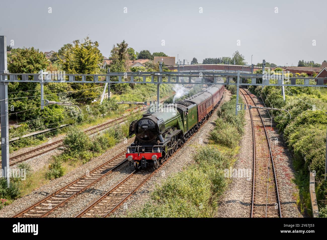 BR 'A3' 4-6-2 No. 60103 'Flying Scotsman' passes Undy with an excursion ...