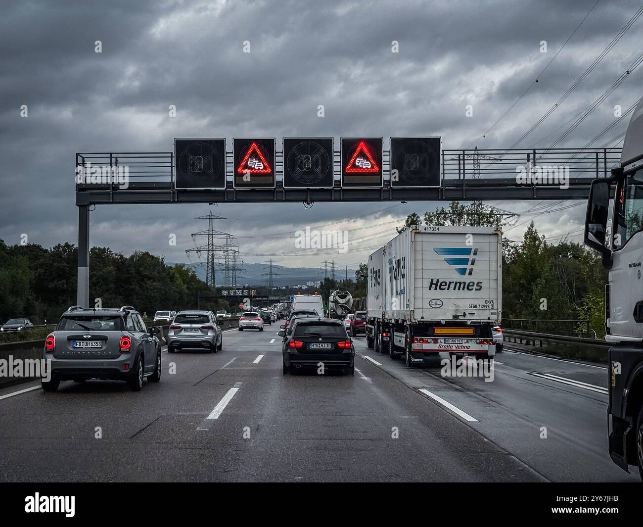 Verkehrszeichen transport verkehrszeichen hi-res stock photography and ...