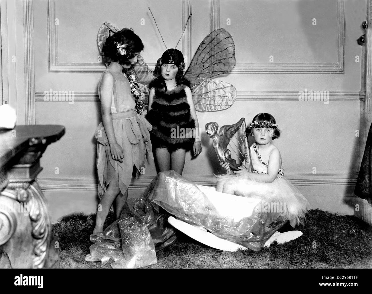 Children dressed as fairies and insects - 1922 Stock Photo - Alamy