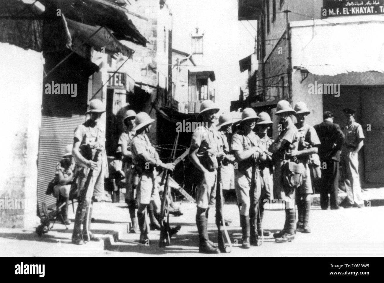 British Soldiers on guard near the Jaffa Gate to the old City of ...