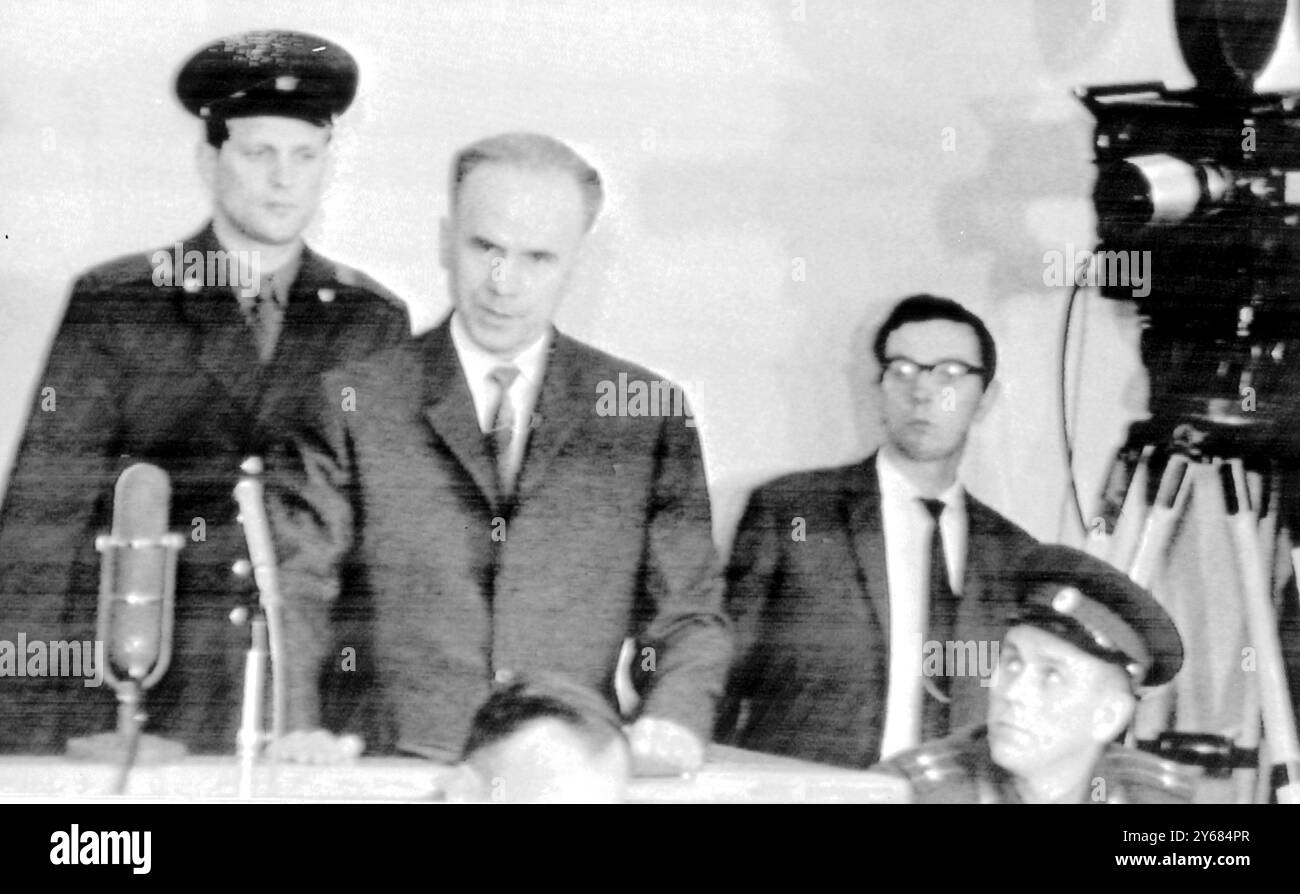 Spy Trial opens. Moscow: Soviet scientific worker Oleg Penkovsky, 43 ...