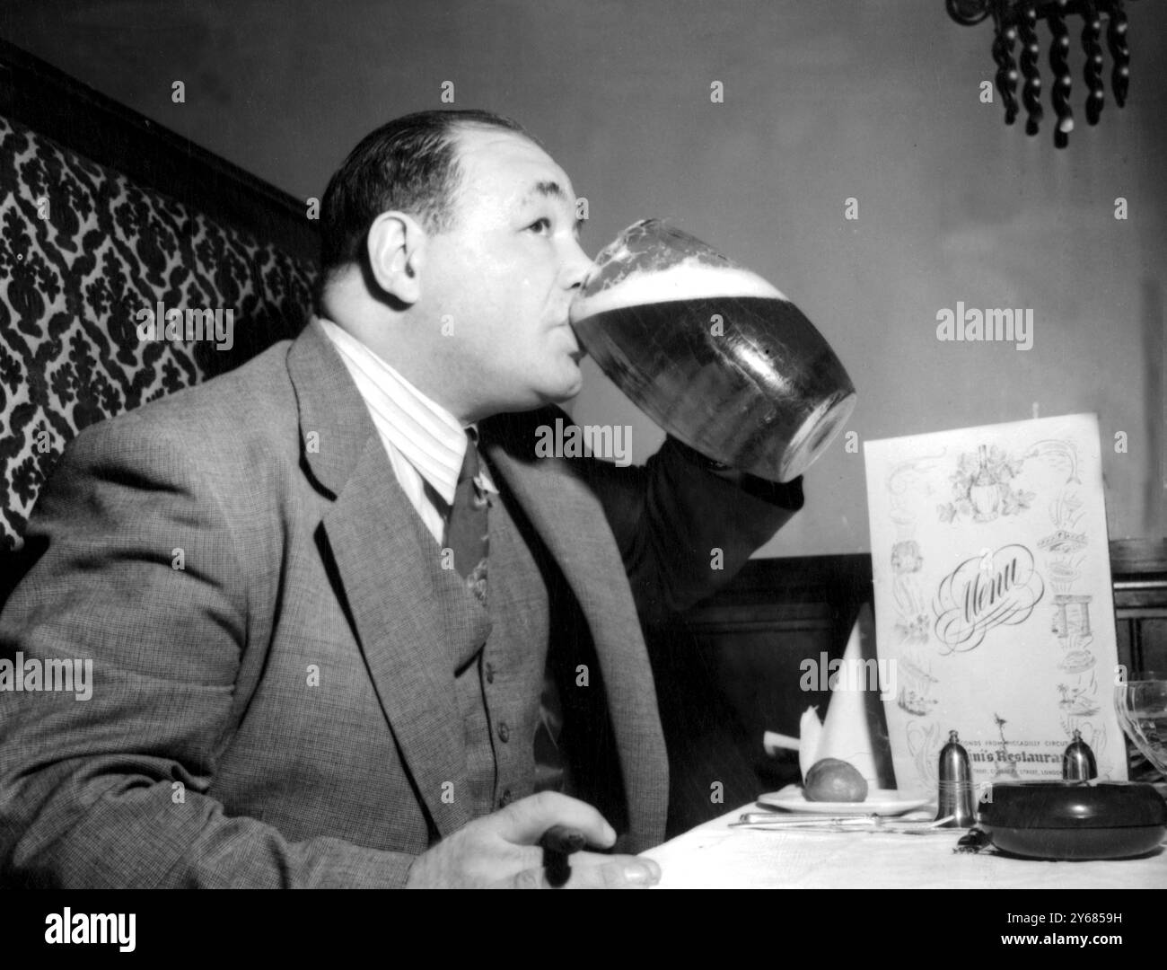 Tony Galento US boxer who once fought Joe Louis and knocked him down in ...