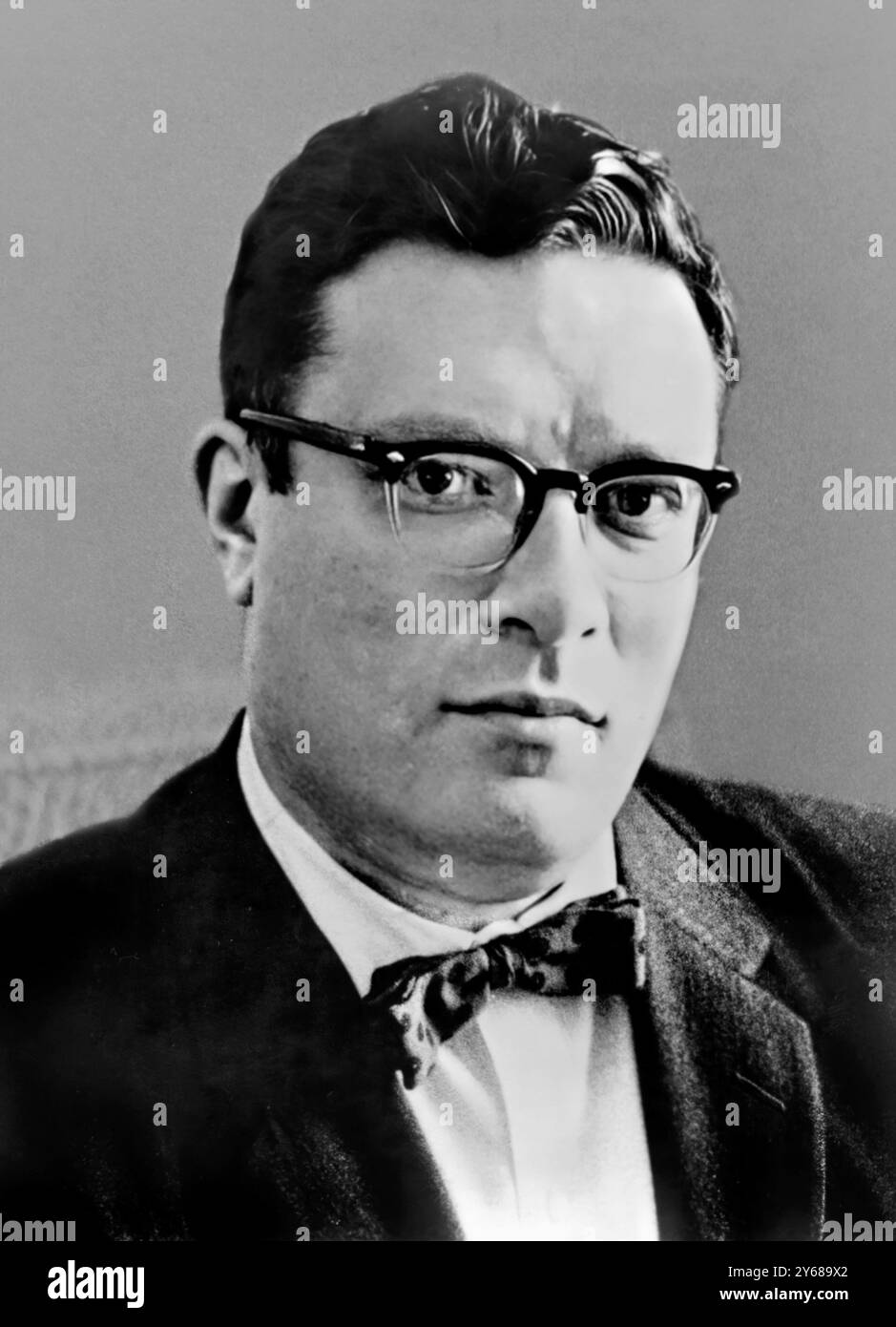 Isaac Asimov. Portrait of the American science fiction writer, Isaac ...