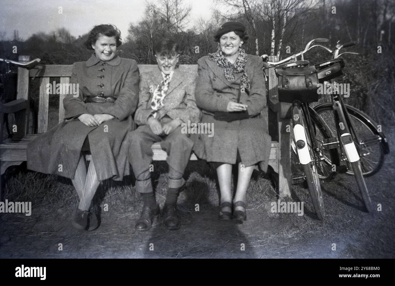 1950s, historical, boy, mother, lady, bike ride, trouser clips, bench ...