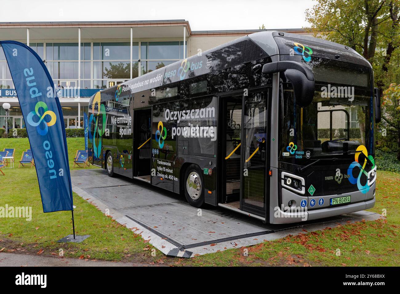 E-Busse auf der InnoTrans 2024 2024-09-24 Deutschland, Berlin Elektro ...