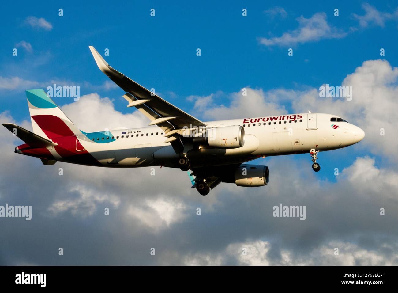 Airways Airline Airlines Operated Commercial Eurowings Aerolane Aircraft Airplane Plane Jetliner ...