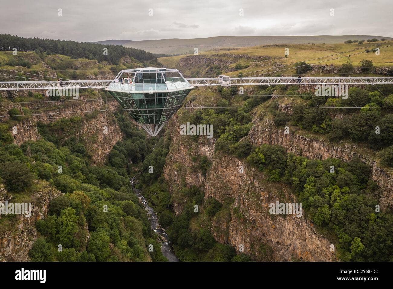 Glass bridge over a deep canyon Stock Photo - Alamy