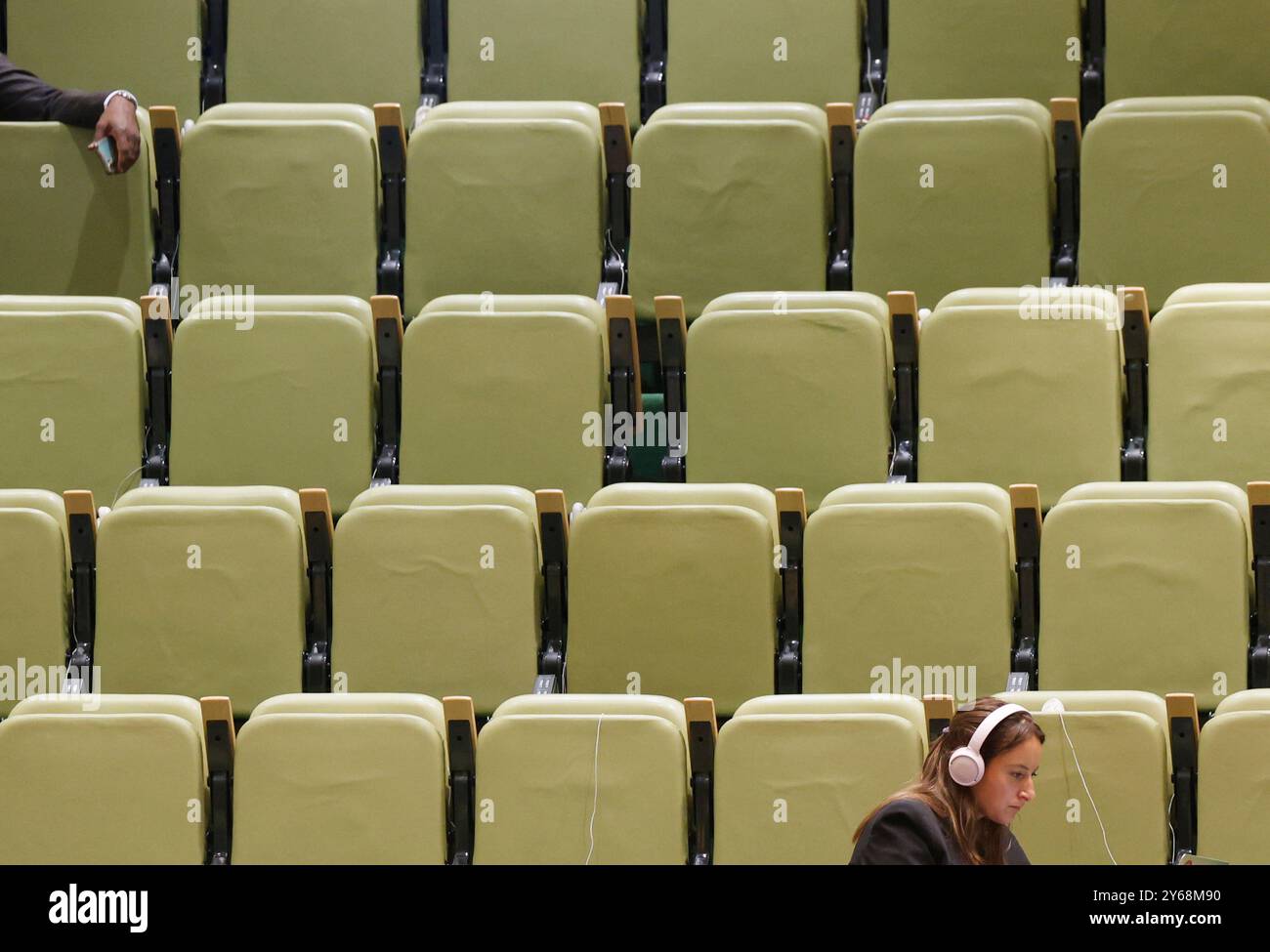 Un general assembly hall empty hi-res stock photography and images - Alamy