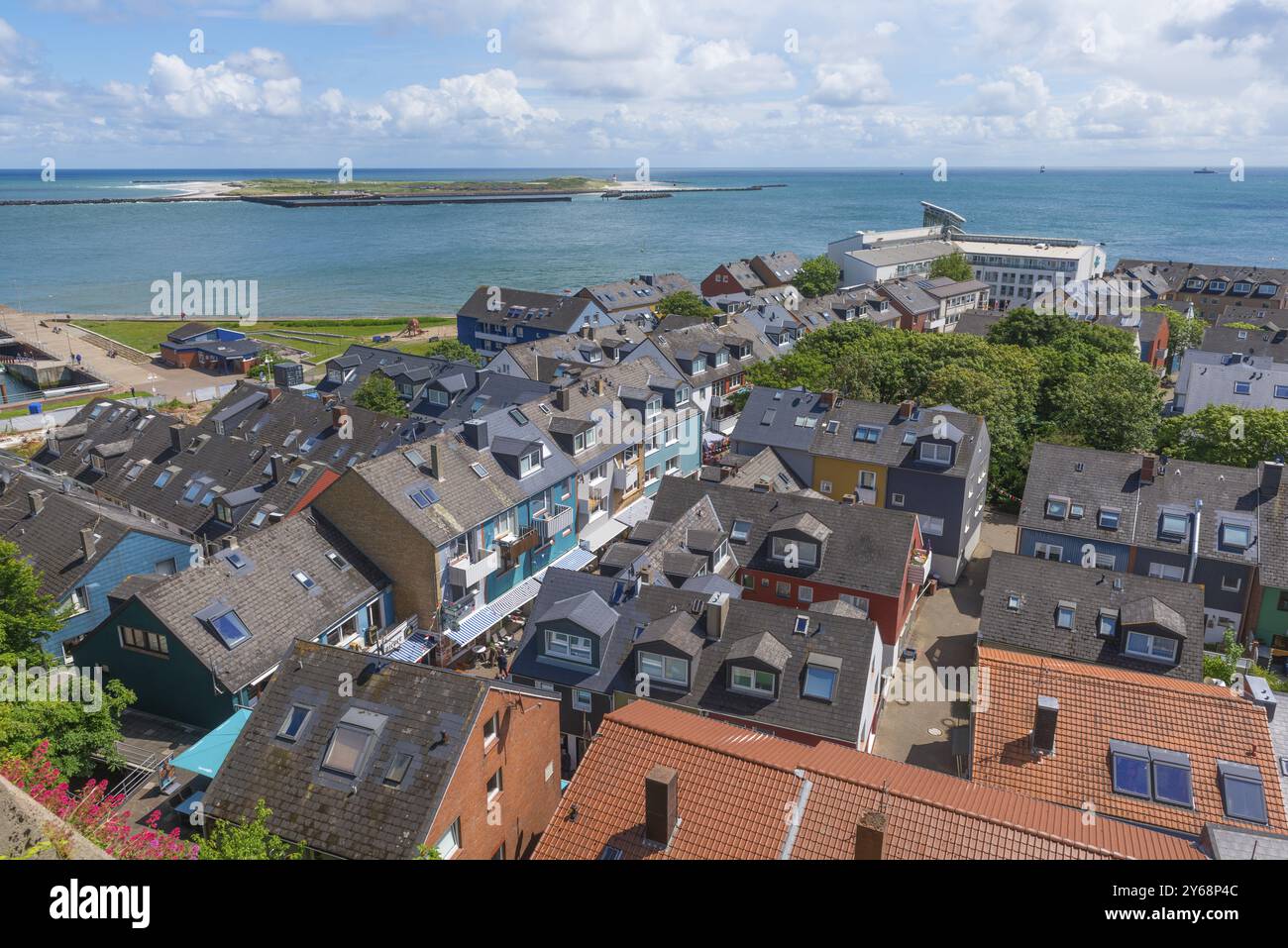 View of the Unterland and the dune from the Oberland Promenade ...