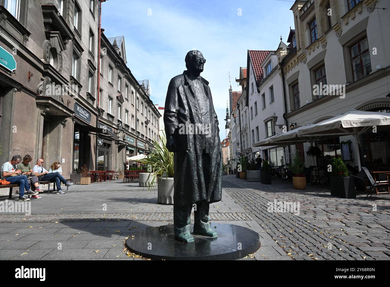 Tallinn, Estonia - July 24, 2024: Jaan Krossi statue in Tallinn Stock Photo - Alamy