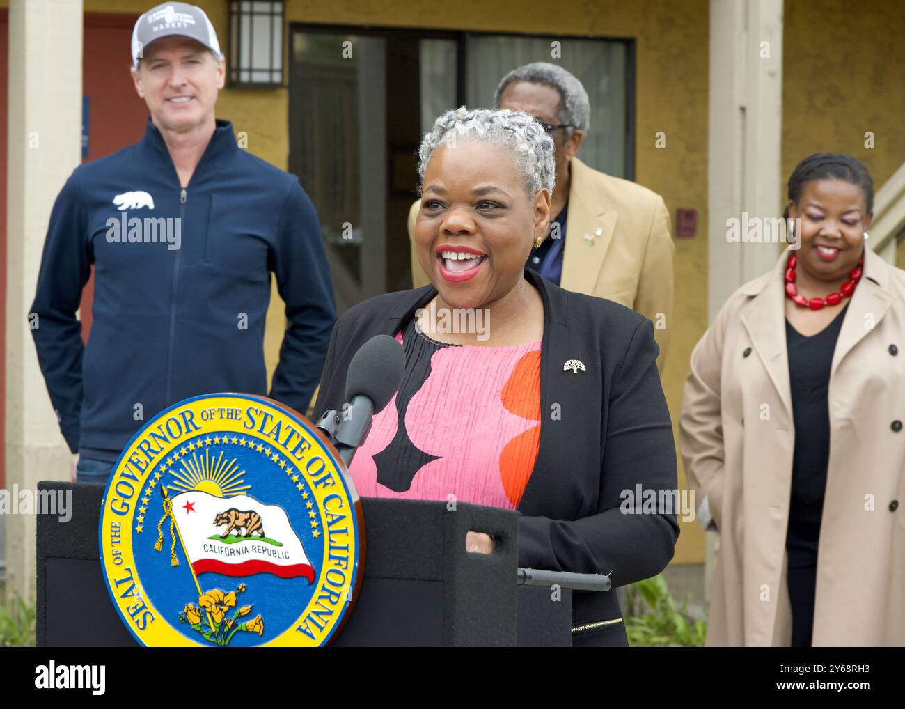 Dr mayfield hi-res stock photography and images - Alamy