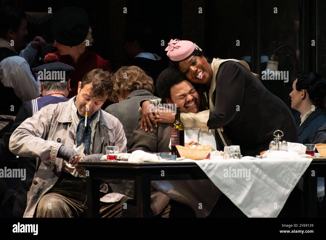 Boheme puccini rodolfo mimi hi-res stock photography and images - Alamy