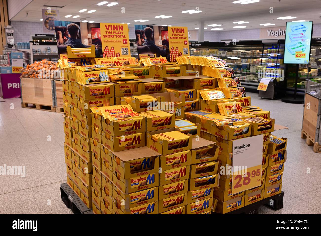 Malmö, Skåne, Sweden. September 24 2024. Inside City Gross, a Swedish ...