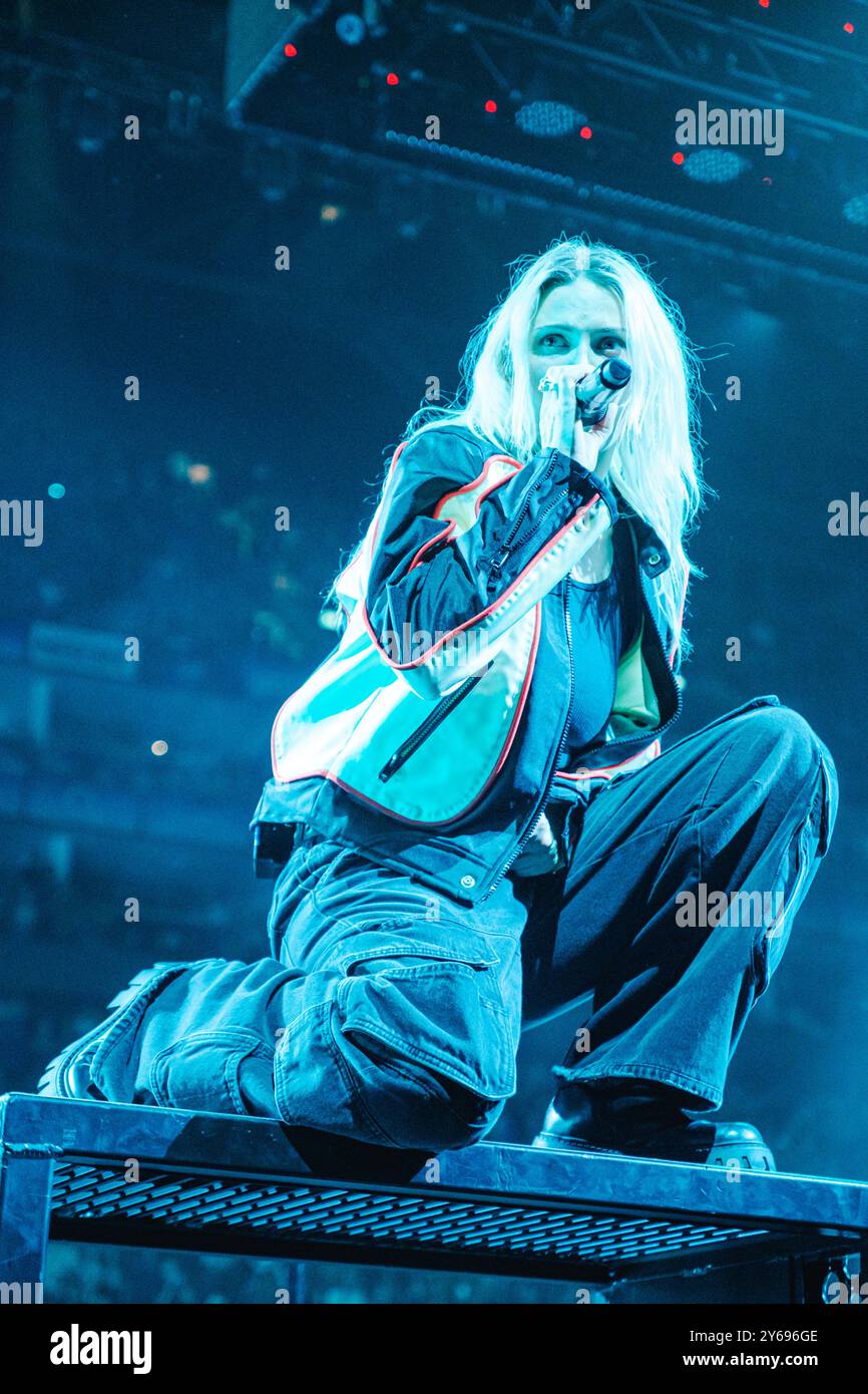 Dead sara stage hi-res stock photography and images - Alamy