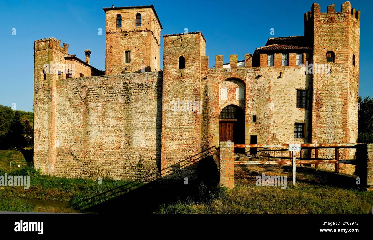 Valbona Castle, Lozzo Atestino. Padua. Italy Stock Photo - Alamy