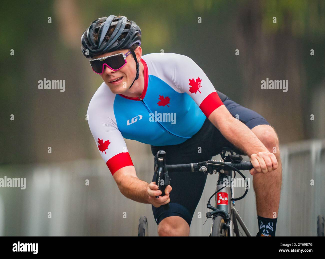 Santiago, Chili. 26th Nov, 2023. Nathan Clement competes in the mixed ...
