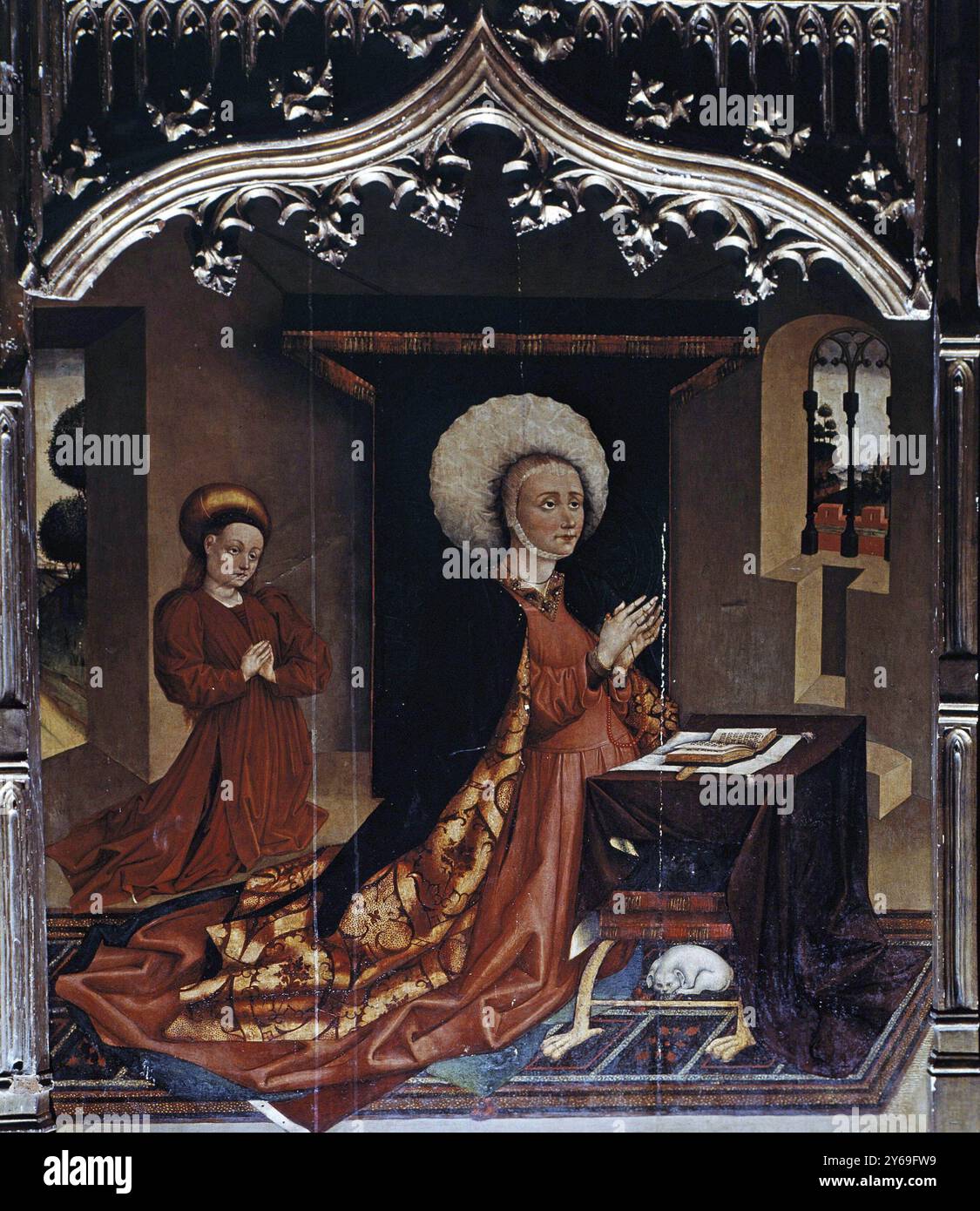 SANTILLANA , MARQUESA DE. ESPOSA DEL VII MARQUES DE SANTILLANA. " RETABLO DE LA VIRGEN " DETALLE ...