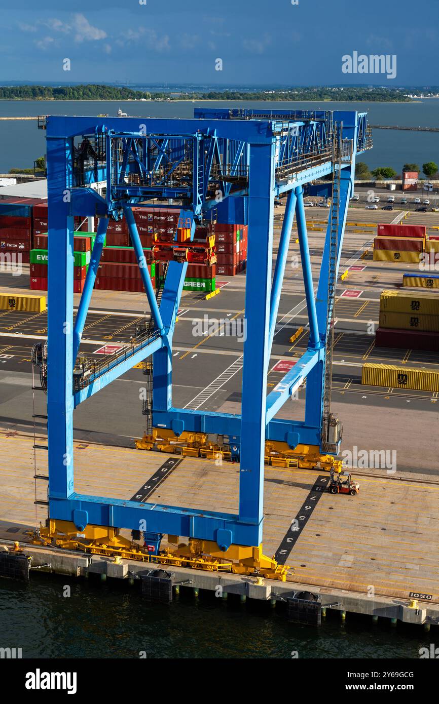 Boston conley terminal hi-res stock photography and images - Alamy