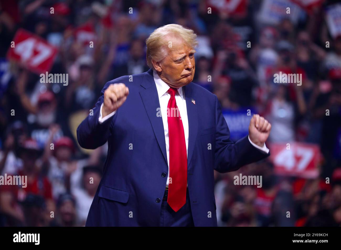Donald trump smiling hi-res stock photography and images - Alamy