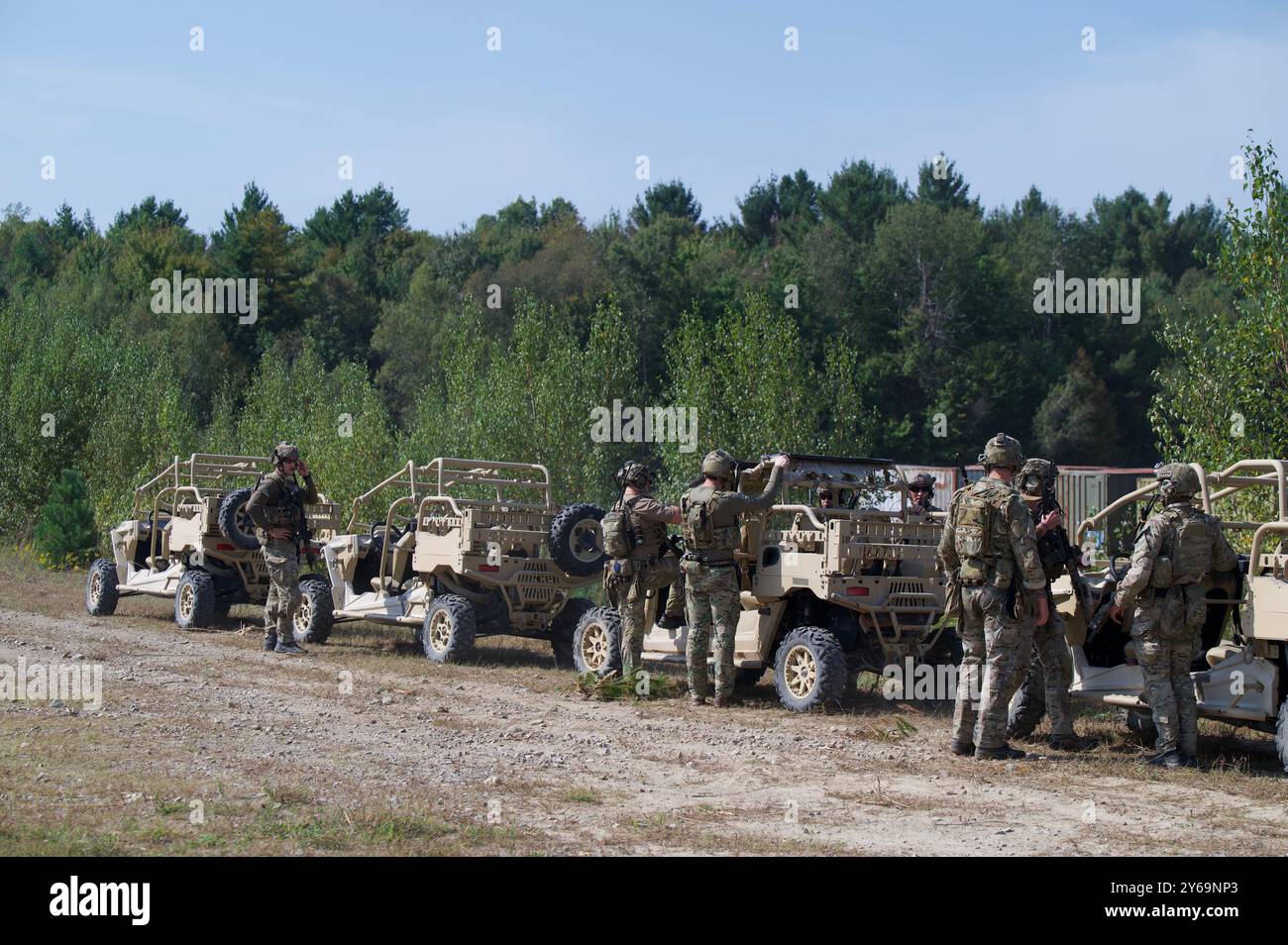 A Joint Terminal Attack Controller team from the 17th Special Tactics ...