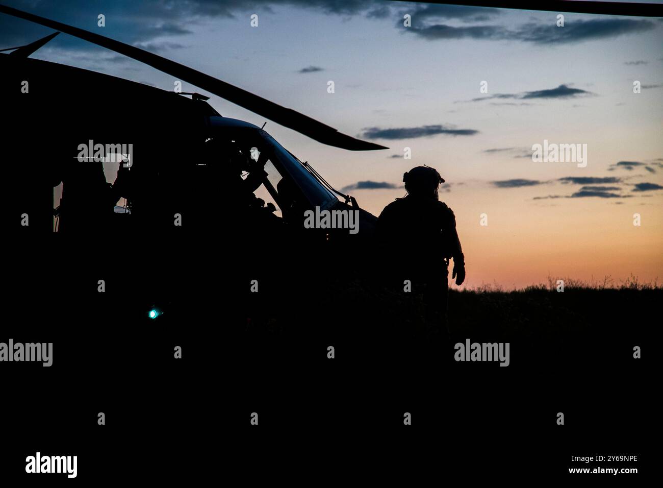 U.S. Army UH-60 flight crew assigned to 2nd Battalion, 3rd General ...