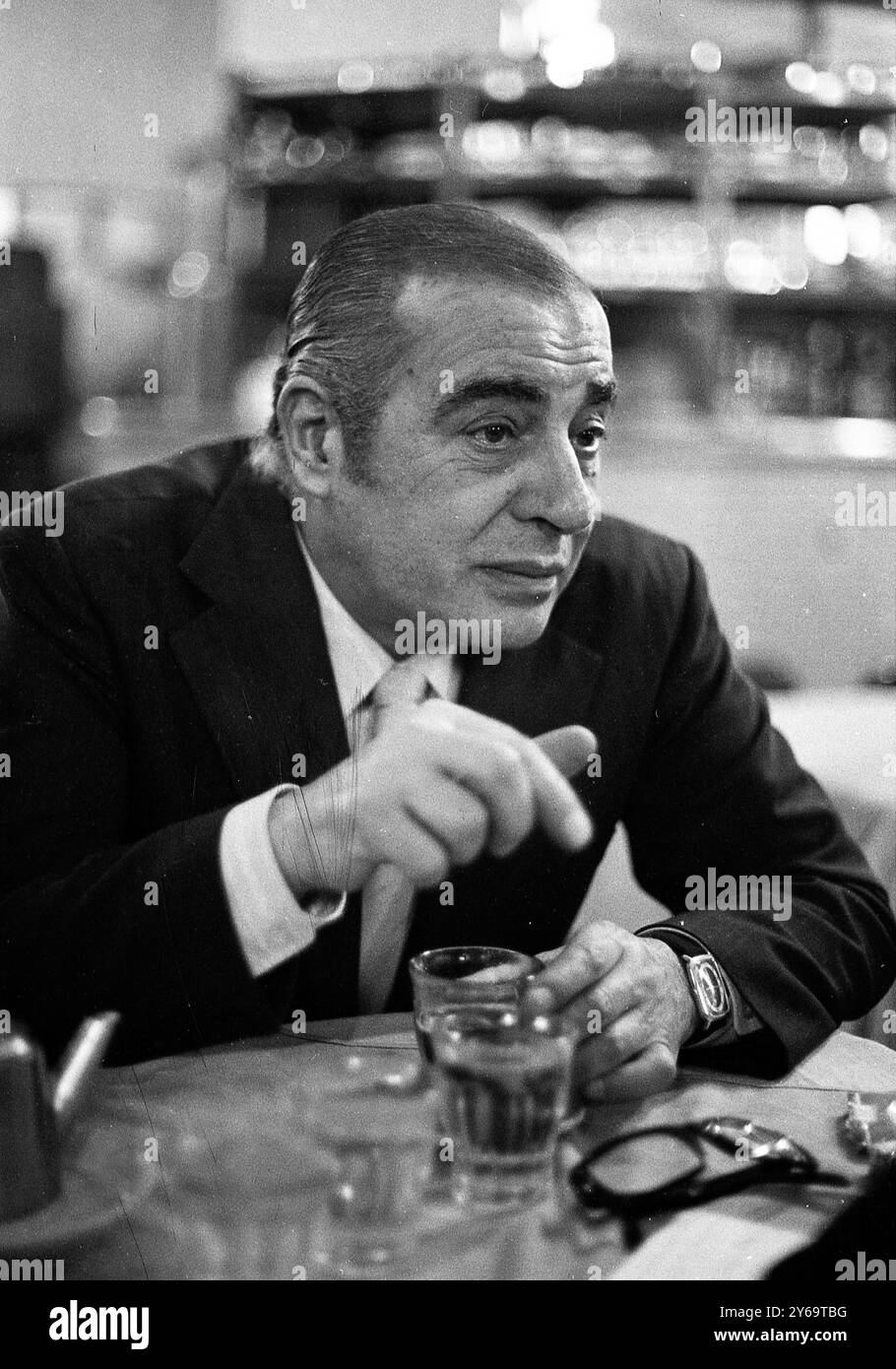 Argeninte tango composer, director and pianist Lucio Demare during an ...
