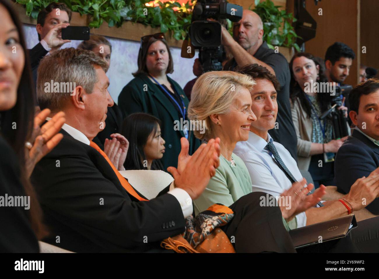 Urusla von der leyen hi-res stock photography and images - Alamy