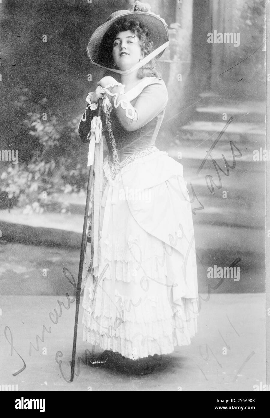 Lucy gates hi-res stock photography and images - Alamy