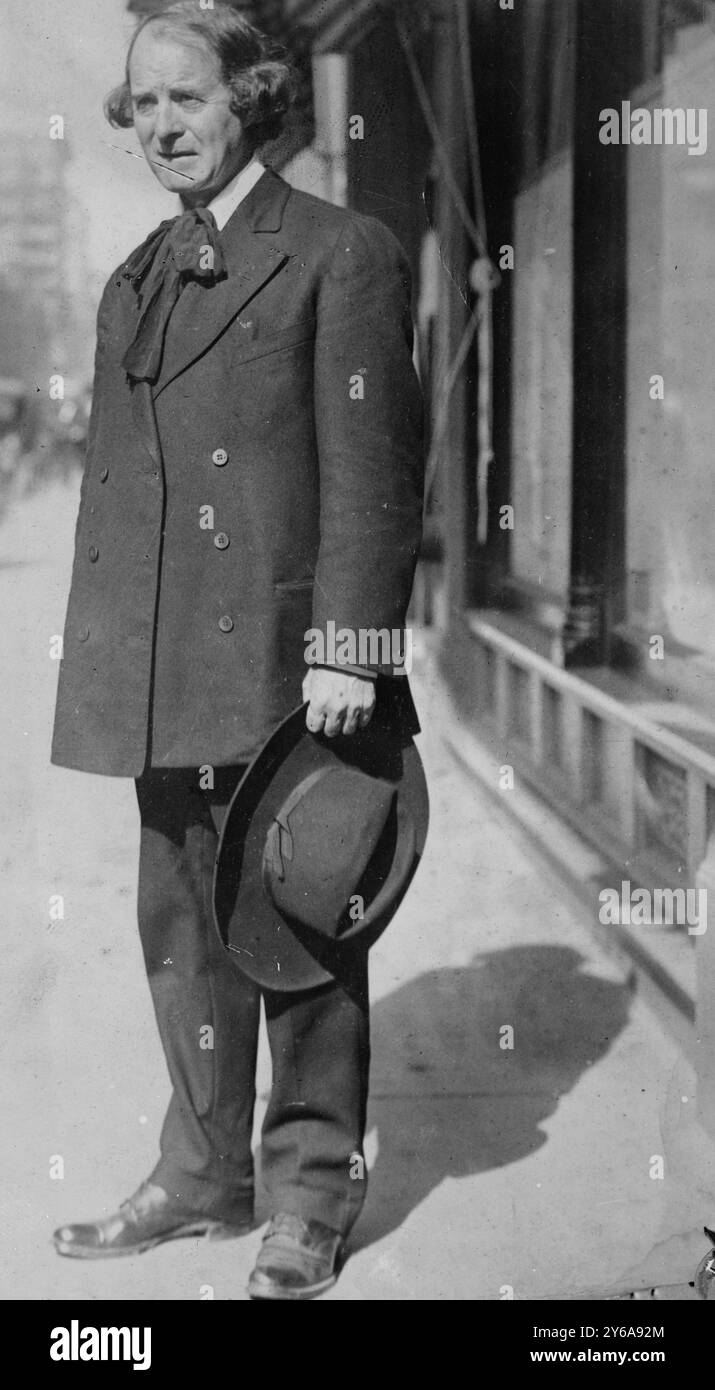 Hubbard elbert Black and White Stock Photos & Images - Alamy