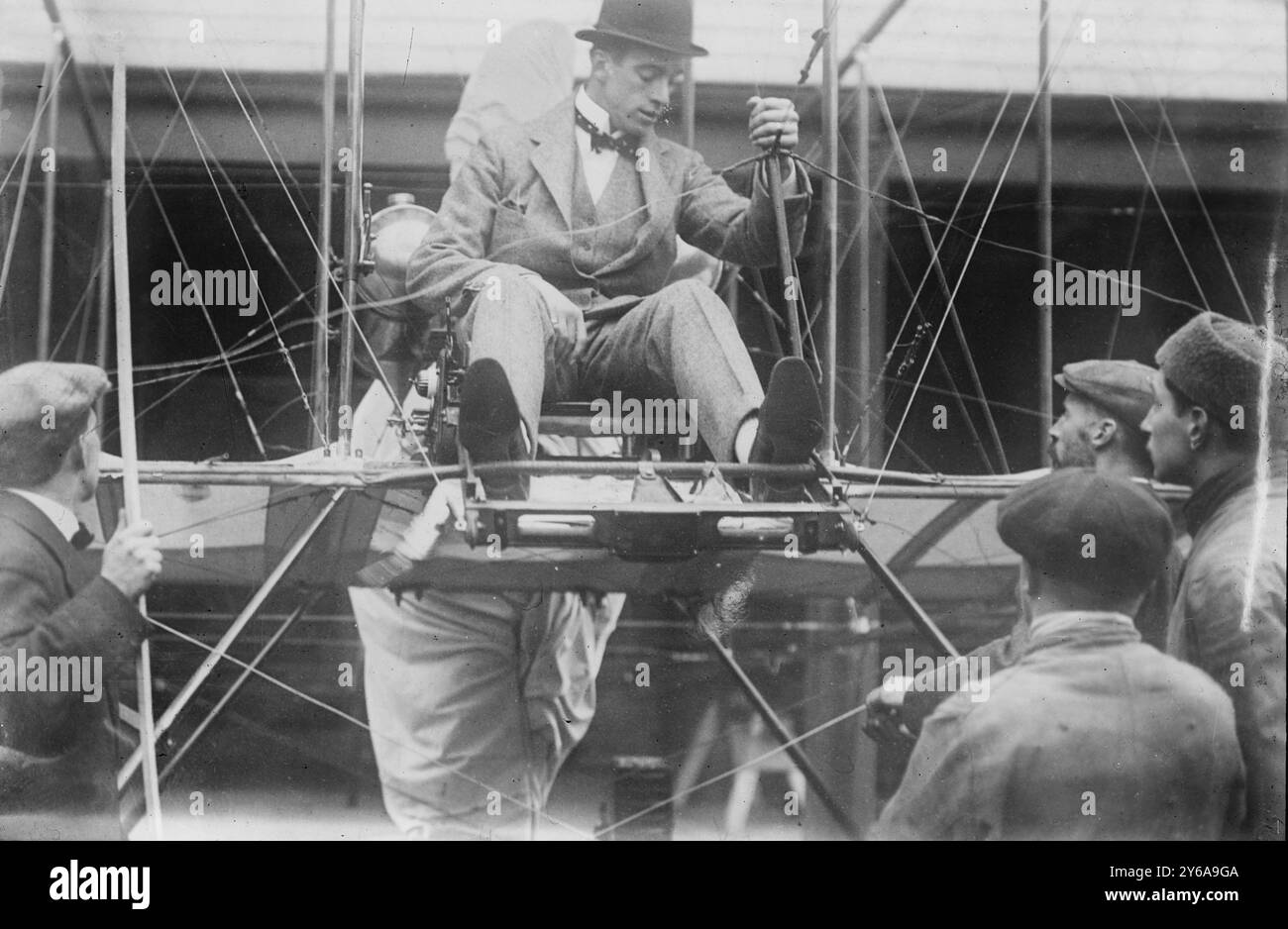 Claude glass Black and White Stock Photos & Images - Alamy