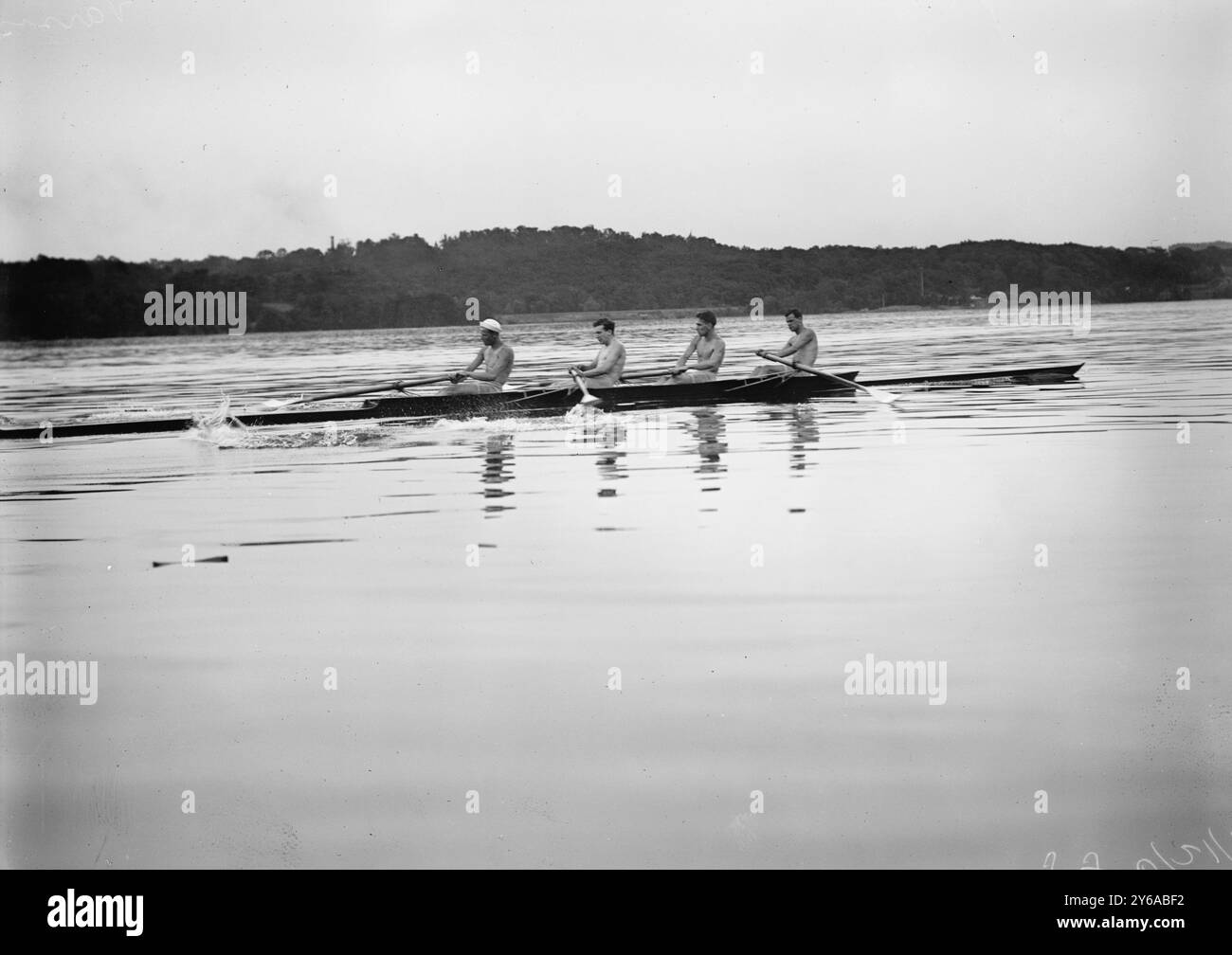 Columbia university varsity four crew team hi-res stock photography and ...